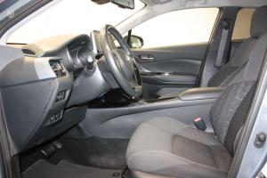Pelēks Toyota C-HR 2021 Kauņa, ar dzinēja tilpumu 1.80 L un nobraukumu 106 tūkst. km par 21500 €, foto 12 vietnē AUTOMOTO.COM.LV