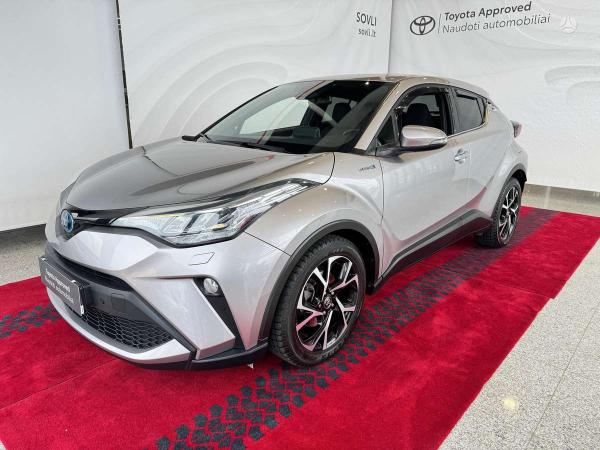 Серый Тойота C-HR 2021 в Шяуляй, объемом двигателя 1.80 л и пробегом 81 тыс. км за 21900 €, фото 1 на AUTOMOTO.COM.LV