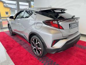 Pelēks Toyota C-HR 2021 Šauļi, ar dzinēja tilpumu 1.80 L un nobraukumu 81 tūkst. km par 21900 €, foto 6 vietnē AUTOMOTO.COM.LV