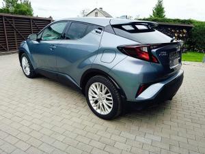 Серый Тойота C-HR 2021 в Шяуляй, объемом двигателя 1.80 л и пробегом 140 тыс. км за 17850 €, фото 6 на AUTOMOTO.COM.LV