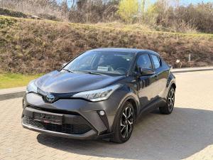 Grey Toyota C-HR 2021 in Vilnius, with an engine capacity of 1.80 L and mileage of 124 thousand km for 18500 €, photo 4 on AUTOMOTO.COM.LV