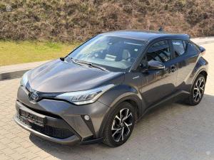 Grey Toyota C-HR 2021 in Vilnius, with an engine capacity of 1.80 L and mileage of 124 thousand km for 18500 €, photo 12 on AUTOMOTO.COM.LV
