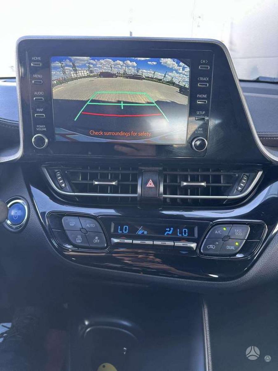 Pelēks Toyota C-HR 2021 Viļņa, ar dzinēja tilpumu 1.80 L un nobraukumu 79 tūkst. km par 21500 €, foto 29 vietnē AUTOMOTO.COM.LV