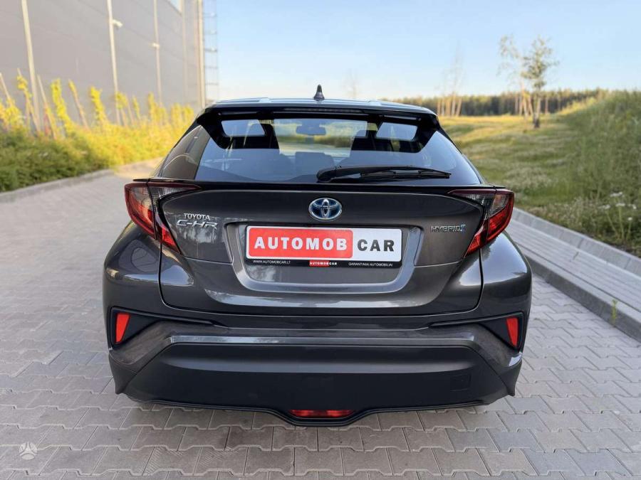 Pelēks Toyota C-HR 2021 Viļņa, ar dzinēja tilpumu 1.80 L un nobraukumu 79 tūkst. km par 20950 €, foto 7 vietnē AUTOMOTO.COM.LV