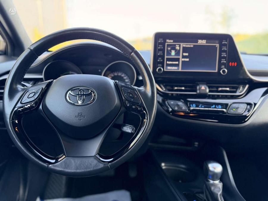 Pelēks Toyota C-HR 2021 Viļņa, ar dzinēja tilpumu 1.80 L un nobraukumu 79 tūkst. km par 20950 €, foto 22 vietnē AUTOMOTO.COM.LV