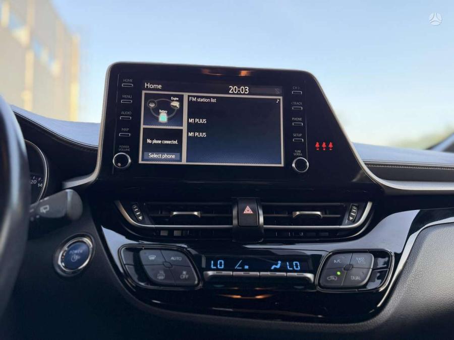 Pelēks Toyota C-HR 2021 Viļņa, ar dzinēja tilpumu 1.80 L un nobraukumu 79 tūkst. km par 20950 €, foto 25 vietnē AUTOMOTO.COM.LV