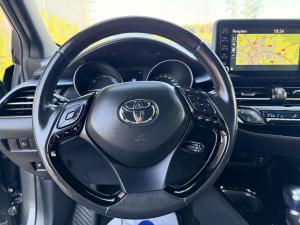 Серый Тойота C-HR 2021 в Вильнюс, объемом двигателя 1.80 л и пробегом 158 тыс. км за 18950 €, фото 37 на AUTOMOTO.COM.LV