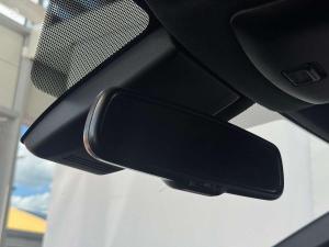 Серый Тойота C-HR 2021 в Шяуляй, объемом двигателя 1.80 л и пробегом 87 тыс. км за 20900 €, фото 19 на AUTOMOTO.COM.LV