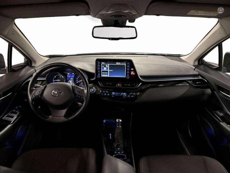 Pelēks Toyota C-HR 2021 Viļņa, ar dzinēja tilpumu 1.80 L un nobraukumu 35 tūkst. km par 21900 €, foto 6 vietnē AUTOMOTO.COM.LV
