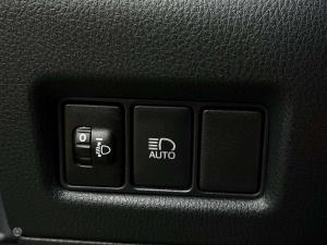 Pelēks Toyota C-HR 2021 Viļņa, ar dzinēja tilpumu 1.80 L un nobraukumu 75 tūkst. km par 18900 €, foto 22 vietnē AUTOMOTO.COM.LV