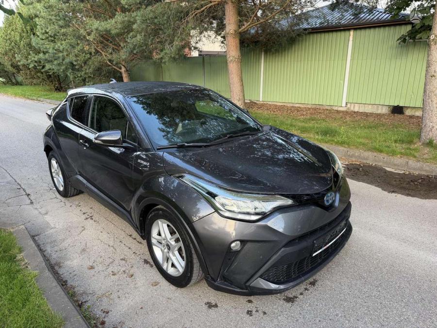Pelēks Toyota C-HR 2021 Kauņa, ar dzinēja tilpumu 1.80 L un nobraukumu 225 tūkst. km par 13000 €, foto 14 vietnē AUTOMOTO.COM.LV
