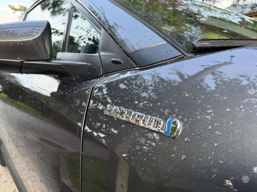 Pelēks Toyota C-HR 2021 Kauņa, ar dzinēja tilpumu 1.80 L un nobraukumu 225 tūkst. km par 13000 €, foto 15 vietnē AUTOMOTO.COM.LV