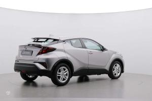 Pelēks Toyota C-HR 2021 Viļņa, ar dzinēja tilpumu 1.80 L un nobraukumu 91 tūkst. km par 23900 €, foto 4 vietnē AUTOMOTO.COM.LV