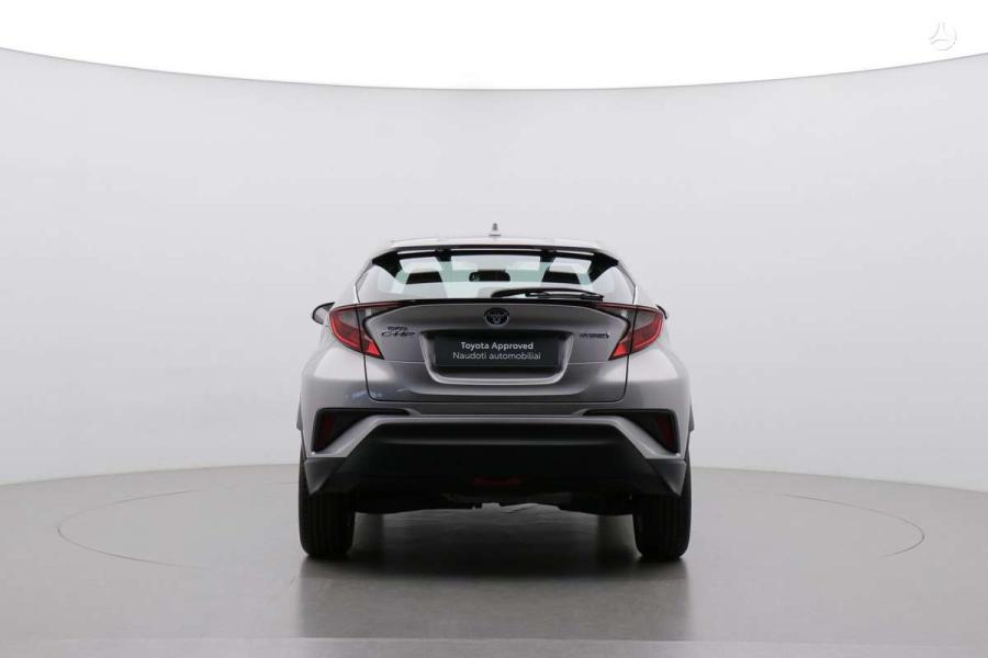 Pelēks Toyota C-HR 2021 Viļņa, ar dzinēja tilpumu 1.80 L un nobraukumu 91 tūkst. km par 23900 €, foto 6 vietnē AUTOMOTO.COM.LV