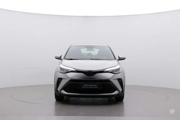 Grey Toyota C-HR 2021 in Vilnius, with an engine capacity of 1.80 L and mileage of 91 thousand km for 23900 €, photo 6 on AUTOMOTO.COM.LV