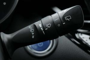 Pelēks Toyota C-HR 2021 Viļņa, ar dzinēja tilpumu 1.80 L un nobraukumu 91 tūkst. km par 23900 €, foto 26 vietnē AUTOMOTO.COM.LV