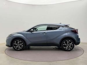 Pelēks Toyota C-HR 2021 Panevēža, ar dzinēja tilpumu 1.99 L un nobraukumu 129 tūkst. km par 21590 €, foto 6 vietnē AUTOMOTO.COM.LV