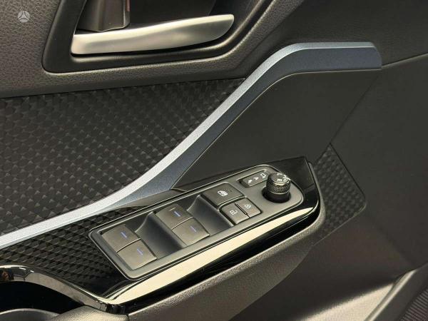Grey Toyota C-HR 2021 in Panevezys, with an engine capacity of 1.99 L and mileage of 129 thousand km for 21590 €, photo 10 on AUTOMOTO.COM.LV