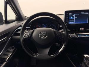 Pelēks Toyota C-HR 2021 Panevēža, ar dzinēja tilpumu 1.99 L un nobraukumu 129 tūkst. km par 21590 €, foto 20 vietnē AUTOMOTO.COM.LV