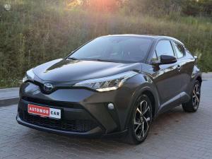 Grey Toyota C-HR 2021 in Vilnius, with an engine capacity of 1.80 L and mileage of 176 thousand km for 16950 €, photo  on AUTOMOTO.COM.LV