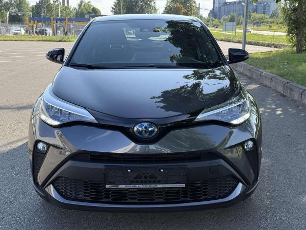 Pelēks Toyota C-HR 2021 Panevēža, ar dzinēja tilpumu 1.80 L un nobraukumu 54 tūkst. km par 17900 €, foto 5 vietnē AUTOMOTO.COM.LV