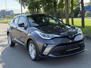 Grey Toyota C-HR 2021 in Panevezys, with an engine capacity of 1.80 L and mileage of 54 thousand km for 17900 €, photo 8 on AUTOMOTO.COM.LV