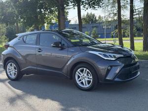Grey Toyota C-HR 2021 in Panevezys, with an engine capacity of 1.80 L and mileage of 54 thousand km for 17900 €, photo 10 on AUTOMOTO.COM.LV