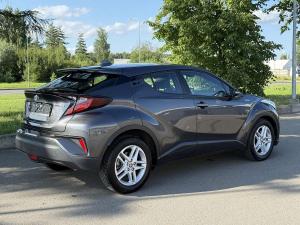 Grey Toyota C-HR 2021 in Panevezys, with an engine capacity of 1.80 L and mileage of 54 thousand km for 17900 €, photo 20 on AUTOMOTO.COM.LV