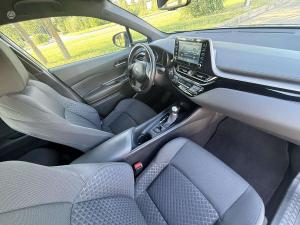 Grey Toyota C-HR 2021 in Panevezys, with an engine capacity of 1.80 L and mileage of 54 thousand km for 17900 €, photo 24 on AUTOMOTO.COM.LV