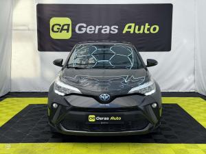 Grey Toyota C-HR 2021 in Vilnius, with an engine capacity of 1.80 L and mileage of 75 thousand km for 18900 €, photo 8 on AUTOMOTO.COM.LV