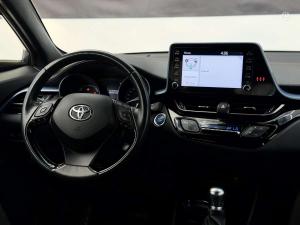 Grey Toyota C-HR 2021 in Vilnius, with an engine capacity of 1.80 L and mileage of 75 thousand km for 18900 €, photo 17 on AUTOMOTO.COM.LV