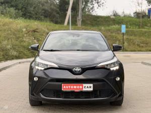 Pelēks Toyota C-HR 2021 Viļņa, ar dzinēja tilpumu 1.80 L un nobraukumu 176 tūkst. km par 16650 €, foto 3 vietnē AUTOMOTO.COM.LV