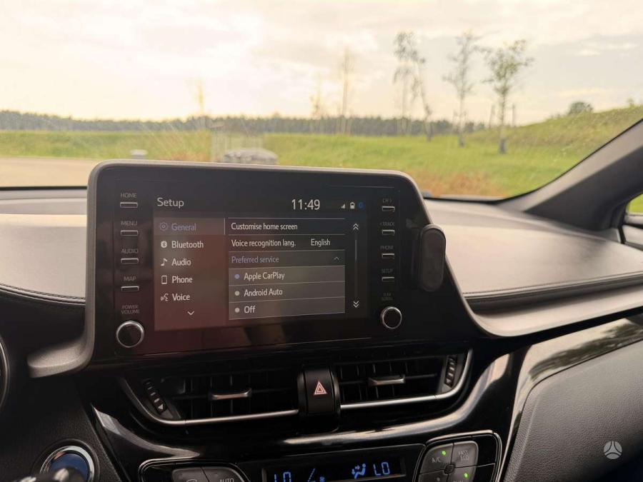 Pelēks Toyota C-HR 2021 Viļņa, ar dzinēja tilpumu 1.80 L un nobraukumu 176 tūkst. km par 16650 €, foto 23 vietnē AUTOMOTO.COM.LV