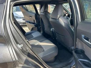 Grey Toyota C-HR 2021 in Vilnius, with an engine capacity of 1.99 L and mileage of 94 thousand km for 22300 €, photo 13 on AUTOMOTO.COM.LV