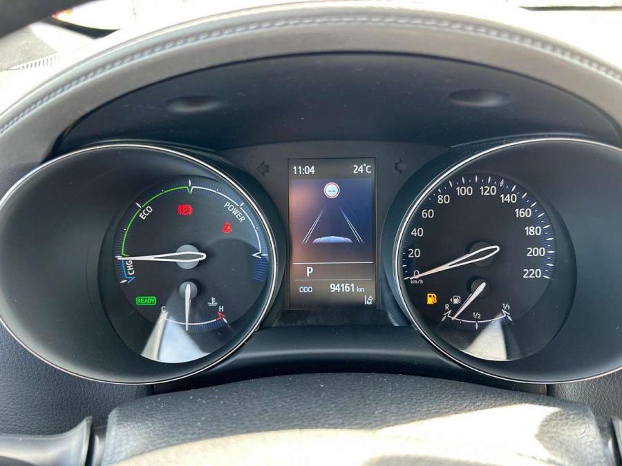 Grey Toyota C-HR 2021 in Vilnius, with an engine capacity of 1.99 L and mileage of 94 thousand km for 22300 €, photo 17 on AUTOMOTO.COM.LV