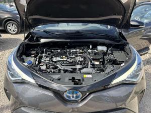 Grey Toyota C-HR 2021 in Vilnius, with an engine capacity of 1.99 L and mileage of 94 thousand km for 22300 €, photo 20 on AUTOMOTO.COM.LV