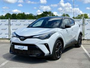 Серый Тойота C-HR 2021 в Вильнюс, объемом двигателя 1.99 л и пробегом 150 тыс. км за 21800 €, фото  на AUTOMOTO.COM.LV