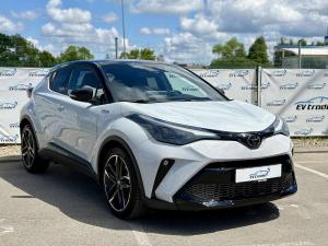 Серый Тойота C-HR 2021 в Вильнюс, объемом двигателя 1.99 л и пробегом 150 тыс. км за 21800 €, фото 4 на AUTOMOTO.COM.LV