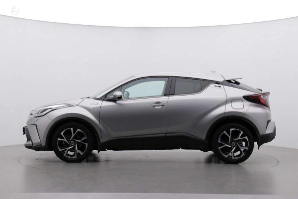 Grey Toyota C-HR 2021 in Vilnius, with an engine capacity of 1.80 L and mileage of 39 thousand km for 23900 €, photo 4 on AUTOMOTO.COM.LV