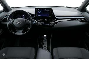 Серый Тойота C-HR 2021 в Вильнюс, объемом двигателя 1.80 л и пробегом 39 тыс. км за 23900 €, фото 8 на AUTOMOTO.COM.LV