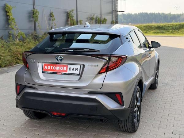 Pelēks Toyota C-HR 2021 Viļņa, ar dzinēja tilpumu 1.80 L un nobraukumu 146 tūkst. km par 19350 €, foto 6 vietnē AUTOMOTO.COM.LV