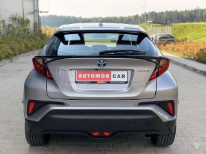 Серый Тойота C-HR 2021 в Вильнюс, объемом двигателя 1.80 л и пробегом 146 тыс. км за 19350 €, фото 8 на AUTOMOTO.COM.LV