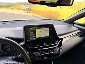 Серый Тойота C-HR 2021 в Вильнюс, объемом двигателя 1.80 л и пробегом 146 тыс. км за 19350 €, фото 31 на AUTOMOTO.COM.LV