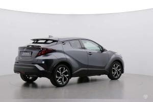 Серый Тойота C-HR 2021 в Вильнюс, объемом двигателя 1.80 л и пробегом 82 тыс. км за 23900 €, фото 4 на AUTOMOTO.COM.LV