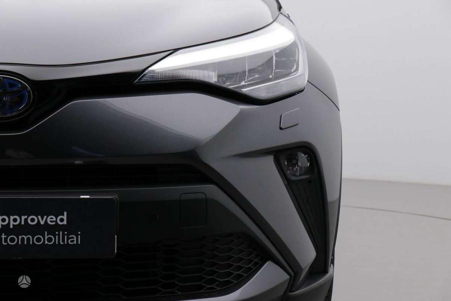 Серый Тойота C-HR 2021 в Вильнюс, объемом двигателя 1.80 л и пробегом 82 тыс. км за 23900 €, фото 21 на AUTOMOTO.COM.LV