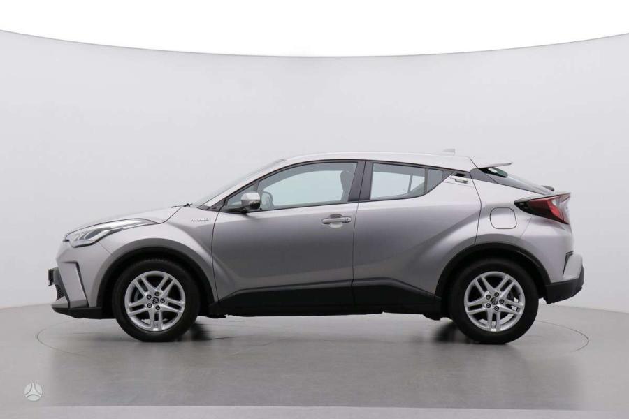Pelēks Toyota C-HR 2021 Viļņa, ar dzinēja tilpumu 1.80 L un nobraukumu 91 tūkst. km par 22900 €, foto 5 vietnē AUTOMOTO.COM.LV