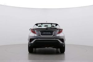 Pelēks Toyota C-HR 2021 Viļņa, ar dzinēja tilpumu 1.80 L un nobraukumu 91 tūkst. km par 22900 €, foto 6 vietnē AUTOMOTO.COM.LV