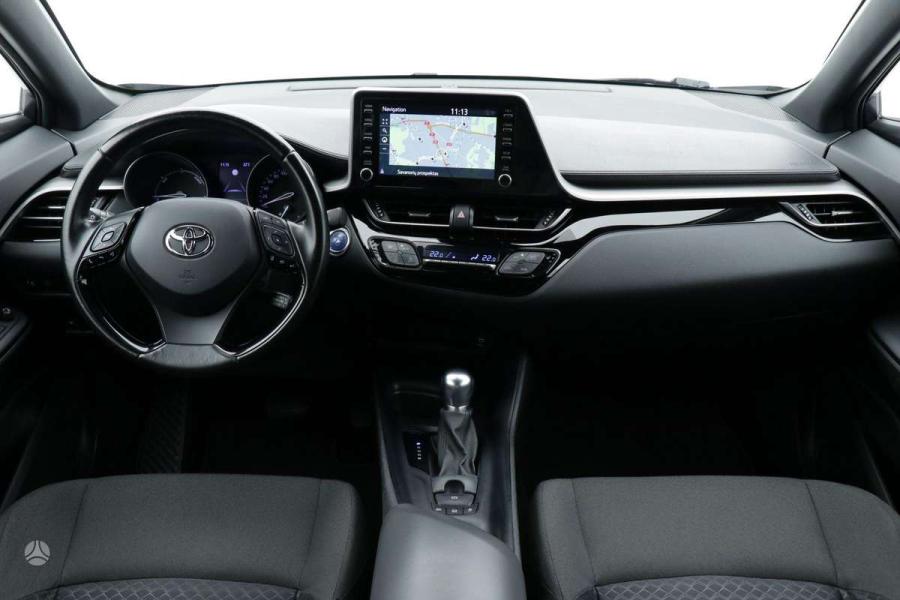 Pelēks Toyota C-HR 2021 Viļņa, ar dzinēja tilpumu 1.80 L un nobraukumu 91 tūkst. km par 22900 €, foto 8 vietnē AUTOMOTO.COM.LV