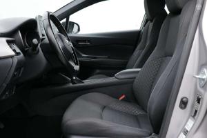 Pelēks Toyota C-HR 2021 Viļņa, ar dzinēja tilpumu 1.80 L un nobraukumu 91 tūkst. km par 22900 €, foto 13 vietnē AUTOMOTO.COM.LV