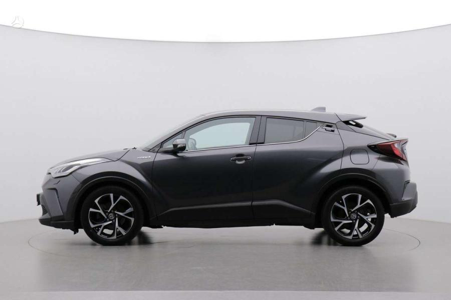 Серый Тойота C-HR 2021 в Вильнюс, объемом двигателя 1.80 л и пробегом 82 тыс. км за 23900 €, фото 5 на AUTOMOTO.COM.LV
